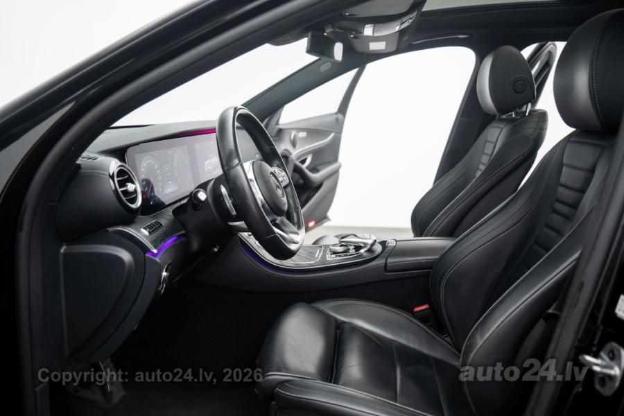 Mercedes-Benz E-Class 2020 in Tallinn, with an engine capacity of 2.00 L and mileage of 256 thousand km for 18999 €, photo 8 on AUTOMOTO.COM.LV