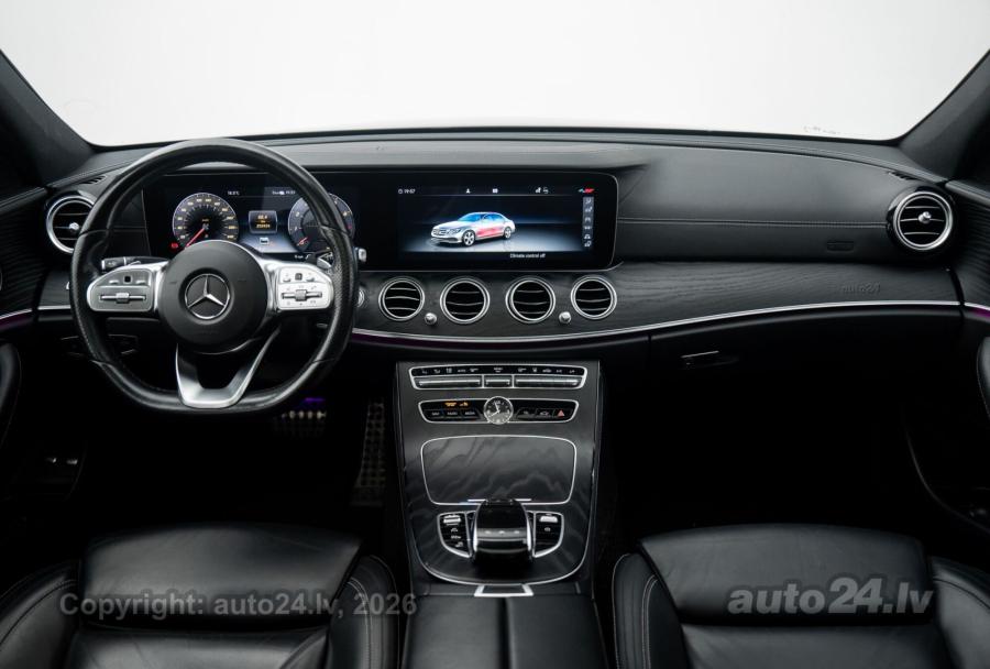 Mercedes-Benz E-Class 2020 in Tallinn, with an engine capacity of 2.00 L and mileage of 256 thousand km for 18999 €, photo 13 on AUTOMOTO.COM.LV