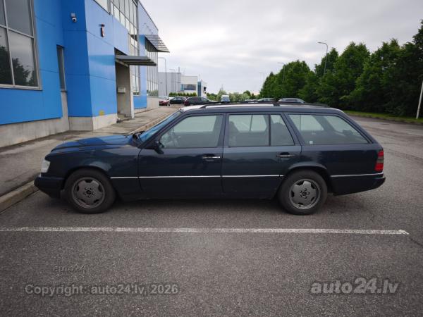 Mercedes-Benz E-Class 1995 Tallina, ar dzinēja tilpumu 3.00 L un nobraukumu 323 tūkst. km par 5200 €, foto 2 vietnē AUTOMOTO.COM.LV