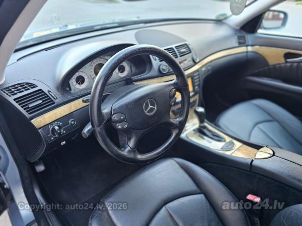 Mercedes-Benz E-Class 2007 Tallina, ar dzinēja tilpumu 3.20 L un nobraukumu 326 tūkst. km par 4998 €, foto 8 vietnē AUTOMOTO.COM.LV
