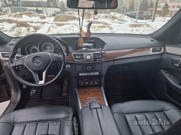 Mercedes-Benz E-Class 2015 Tallina, ar dzinēja tilpumu 2.10 L un nobraukumu 326 tūkst. km par 15499 €, foto 8 vietnē AUTOMOTO.COM.LV