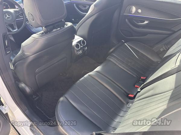 Mercedes-Benz E-Class 2017 Tallina, ar dzinēja tilpumu 3.00 L un nobraukumu 225 tūkst. km par 20900 €, foto 5 vietnē AUTOMOTO.COM.LV