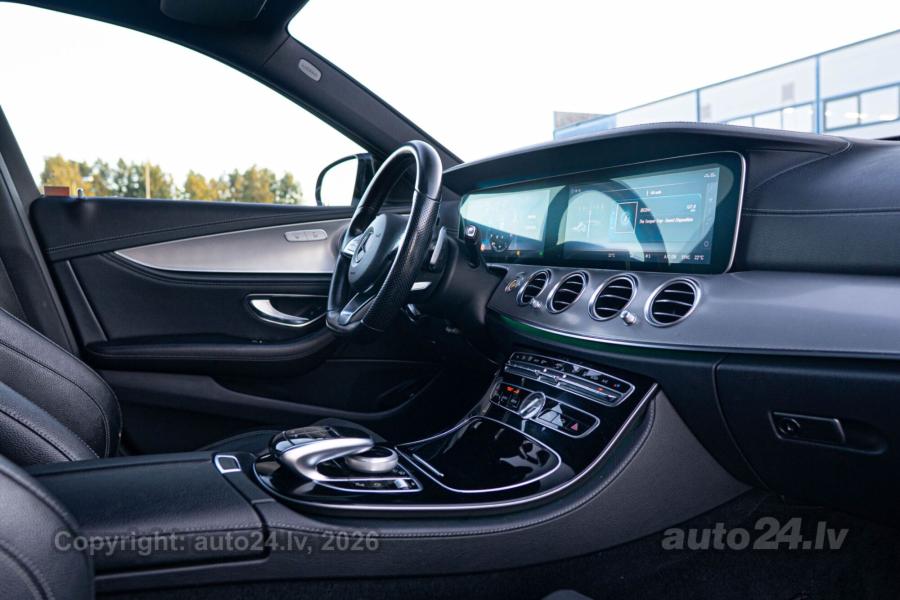 Mercedes-Benz E-Class 2017 in Tartu, with an engine capacity of 2.00 L and mileage of 209 thousand km for 20500 €, photo 18 on AUTOMOTO.COM.LV