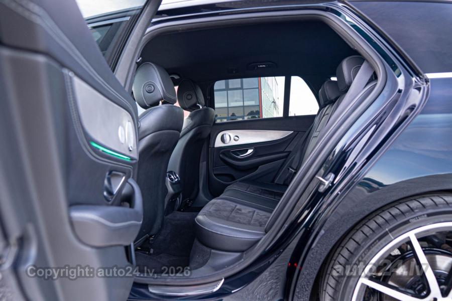 Mercedes-Benz E-Class 2017 in Tartu, with an engine capacity of 2.00 L and mileage of 209 thousand km for 20500 €, photo 21 on AUTOMOTO.COM.LV