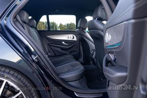 Mercedes-Benz E-Class 2017 in Tartu, with an engine capacity of 2.00 L and mileage of 209 thousand km for 20500 €, photo 22 on AUTOMOTO.COM.LV