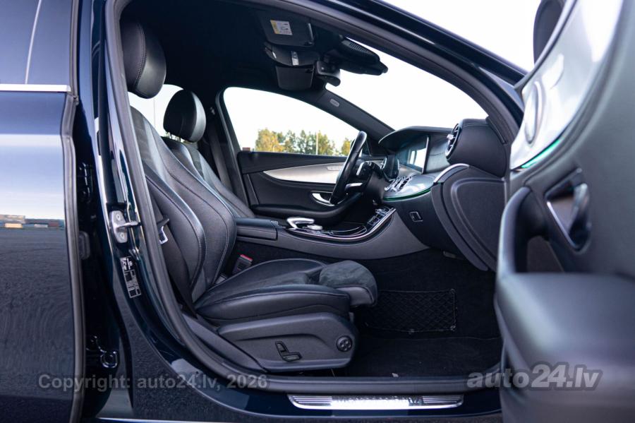 Mercedes-Benz E-Class 2017 in Tartu, with an engine capacity of 2.00 L and mileage of 209 thousand km for 20500 €, photo 23 on AUTOMOTO.COM.LV