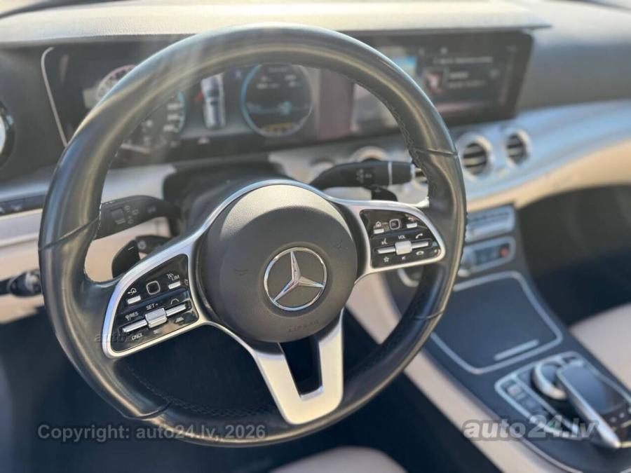 Mercedes-Benz E-Class 2020 in Narva, with an engine capacity of 2.90 L and mileage of 226 thousand km for 29990 €, photo 8 on AUTOMOTO.COM.LV