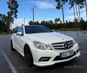 Белый Мерседес Е-Класс 2011 в Таллин, объемом двигателя 1.80 л и пробегом 251 тыс. км за 8950 €, фото  на AUTOMOTO.COM.LV