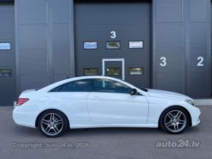 Balts Mercedes-Benz E-Class 2013 Tartu, ar dzinēja tilpumu 2.00 L un nobraukumu 208 tūkst. km par 18490 €, foto 4 vietnē AUTOMOTO.COM.LV