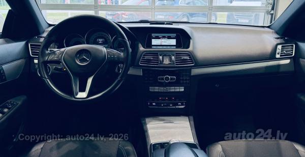 White Mercedes-Benz E-Class 2014 in Parnu, with an engine capacity of 2.00 L and mileage of 109 thousand km for 14900 €, photo 4 on AUTOMOTO.COM.LV