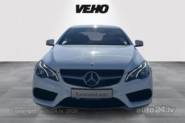 White Mercedes-Benz E-Class 2017 in Parnu, with an engine capacity of 2.00 L and mileage of 80 thousand km for 19900 €, photo 6 on AUTOMOTO.COM.LV