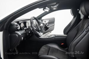 Белый Мерседес Е-Класс 2018 в Таллин, объемом двигателя 2.00 л и пробегом 162 тыс. км за 24999 €, фото 9 на AUTOMOTO.COM.LV