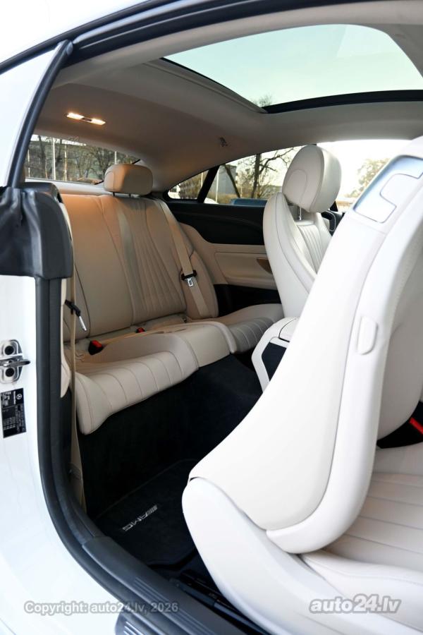 White Mercedes-Benz E-Class 2021 in Tallinn, with an engine capacity of 3.00 L and mileage of 43 thousand km for 45990 €, photo 11 on AUTOMOTO.COM.LV
