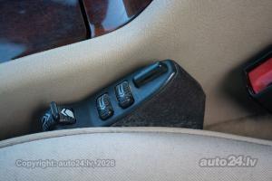 Balts Mercedes-Benz E-Class 1995 Tallina, ar dzinēja tilpumu 2.20 L un nobraukumu 178 tūkst. km par 4375 €, foto 11 vietnē AUTOMOTO.COM.LV