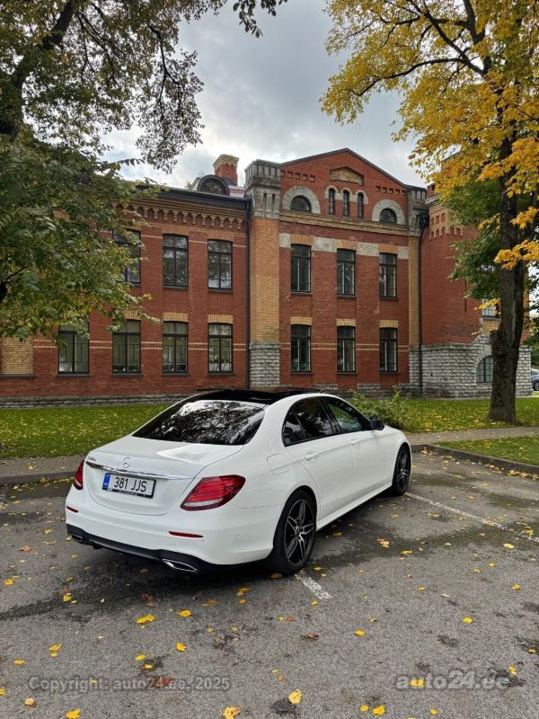 Balts Mercedes-Benz E-Class 2016 Tallina, ar dzinēja tilpumu 2.00 L un nobraukumu 137 tūkst. km par 25900 €, foto 11 vietnē AUTOMOTO.COM.LV