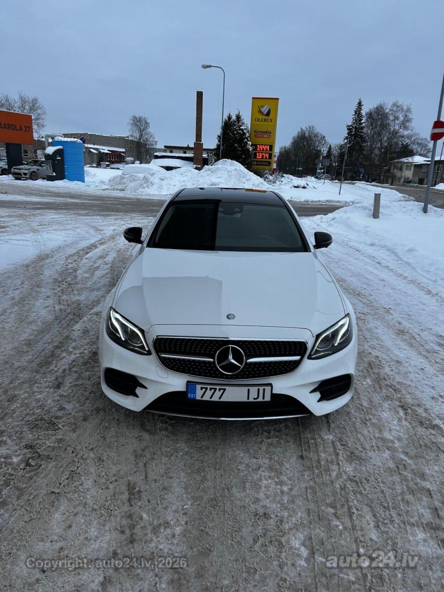 White Mercedes-Benz E-Class 2016 in Tartu, with an engine capacity of 2.00 L and mileage of 155 thousand km for 26700 €, photo 2 on AUTOMOTO.COM.LV