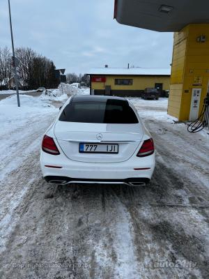 White Mercedes-Benz E-Class 2016 in Tartu, with an engine capacity of 2.00 L and mileage of 155 thousand km for 26700 €, photo 3 on AUTOMOTO.COM.LV