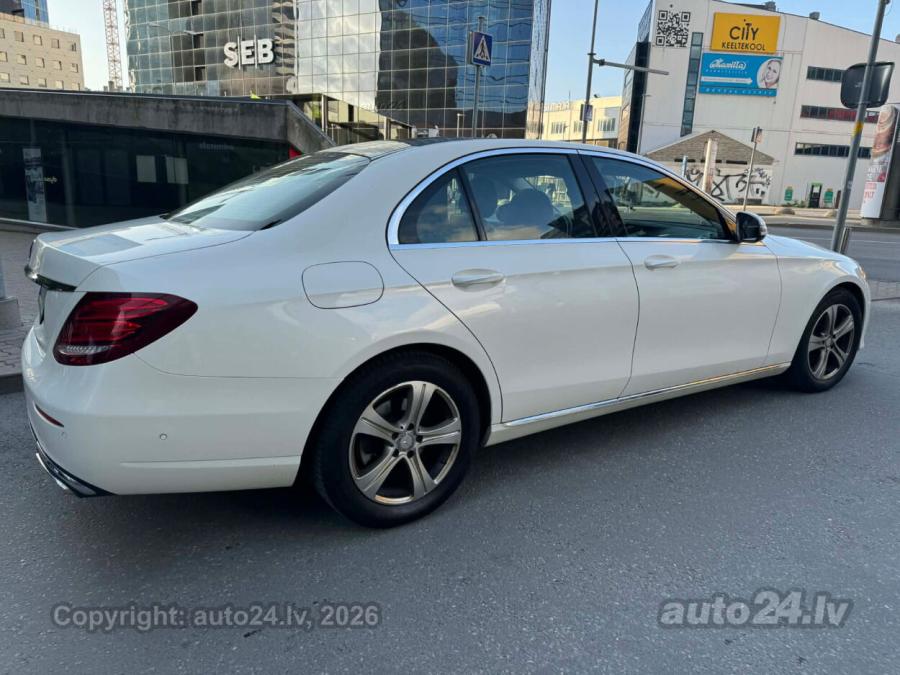 Balts Mercedes-Benz E-Class 2016 Tallina, ar dzinēja tilpumu 2.00 L un nobraukumu 180 tūkst. km par 18000 €, foto 1 vietnē AUTOMOTO.COM.LV