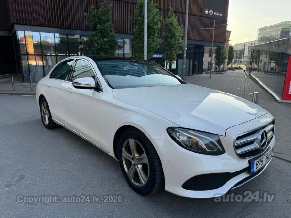 White Mercedes-Benz E-Class 2016 in Tallinn, with an engine capacity of 2.00 L and mileage of 180 thousand km for 18000 €, photo 2 on AUTOMOTO.COM.LV