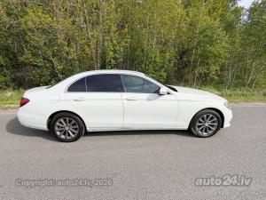 White Mercedes-Benz E-Class 2016 in Tallinn, with an engine capacity of 2.00 L and mileage of 211 thousand km for 18500 €, photo 3 on AUTOMOTO.COM.LV