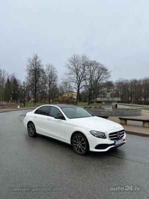 Balts Mercedes-Benz E-Class 2016 Jehvi, ar dzinēja tilpumu 2.00 L un nobraukumu 250 tūkst. km par 18000 €, foto 7 vietnē AUTOMOTO.COM.LV