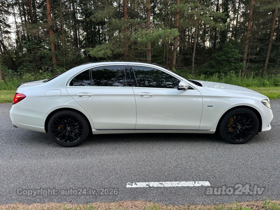 Balts Mercedes-Benz E-Class 2016 Pērnava, ar dzinēja tilpumu 2.00 L un nobraukumu 258 tūkst. km par 17900 €, foto 7 vietnē AUTOMOTO.COM.LV