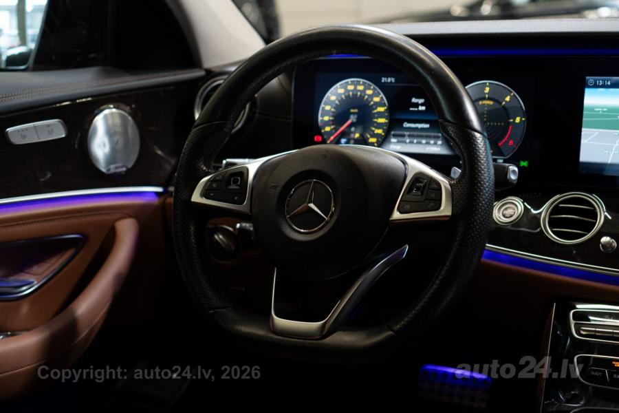 Balts Mercedes-Benz E-Class 2016 Tallina, ar dzinēja tilpumu 2.00 L un nobraukumu 143 tūkst. km par 29500 €, foto 14 vietnē AUTOMOTO.COM.LV