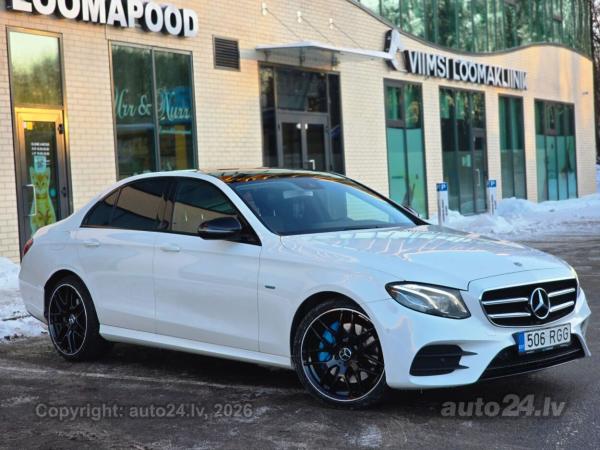 Balts Mercedes-Benz E-Class 2017 Tallina, ar dzinēja tilpumu 2.00 L un nobraukumu 269 tūkst. km par 15990 €, foto 1 vietnē AUTOMOTO.COM.LV