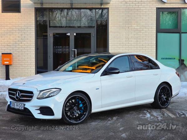 Balts Mercedes-Benz E-Class 2017 Tallina, ar dzinēja tilpumu 2.00 L un nobraukumu 269 tūkst. km par 15990 €, foto 3 vietnē AUTOMOTO.COM.LV