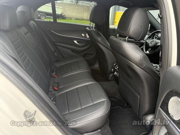 White Mercedes-Benz E-Class 2017 in Tallinn, with an engine capacity of 2.00 L and mileage of 251 thousand km for 15900 €, photo 10 on AUTOMOTO.COM.LV