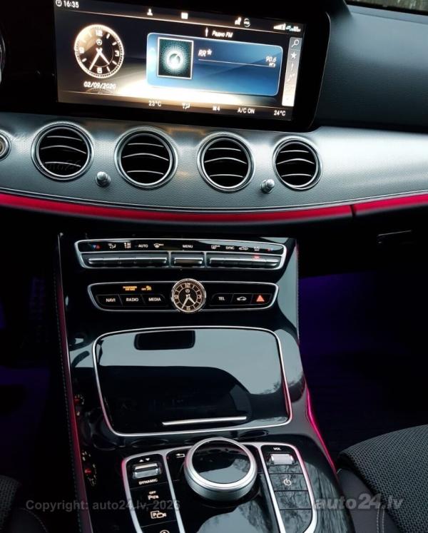 Balts Mercedes-Benz E-Class 2018 Tallina, ar dzinēja tilpumu 2.00 L un nobraukumu 99 tūkst. km par 21000 €, foto 5 vietnē AUTOMOTO.COM.LV