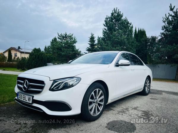 White Mercedes-Benz E-Class 2018 in Tallinn, with an engine capacity of 2.00 L and mileage of 99 thousand km for 21000 €, photo 1 on AUTOMOTO.COM.LV