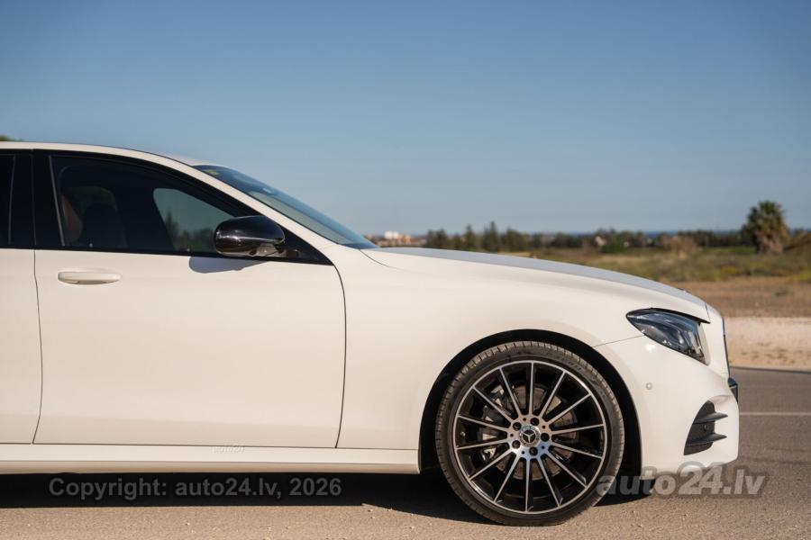 Balts Mercedes-Benz E-Class 2018 Tallina, ar dzinēja tilpumu 2.00 L un nobraukumu 137 tūkst. km par 29500 €, foto 7 vietnē AUTOMOTO.COM.LV