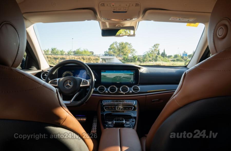 Balts Mercedes-Benz E-Class 2018 Tallina, ar dzinēja tilpumu 2.00 L un nobraukumu 137 tūkst. km par 29500 €, foto 24 vietnē AUTOMOTO.COM.LV