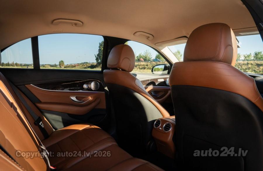 Balts Mercedes-Benz E-Class 2018 Tallina, ar dzinēja tilpumu 2.00 L un nobraukumu 137 tūkst. km par 29500 €, foto 27 vietnē AUTOMOTO.COM.LV