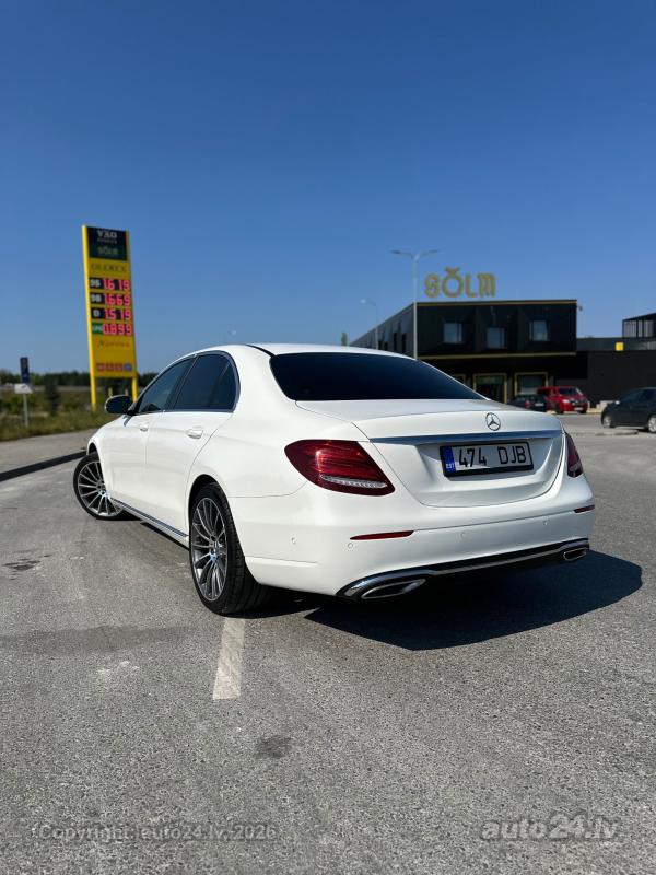 White Mercedes-Benz E-Class 2018 in Tallinn, with an engine capacity of 2.00 L and mileage of 214 thousand km for 21990 €, photo 4 on AUTOMOTO.COM.LV
