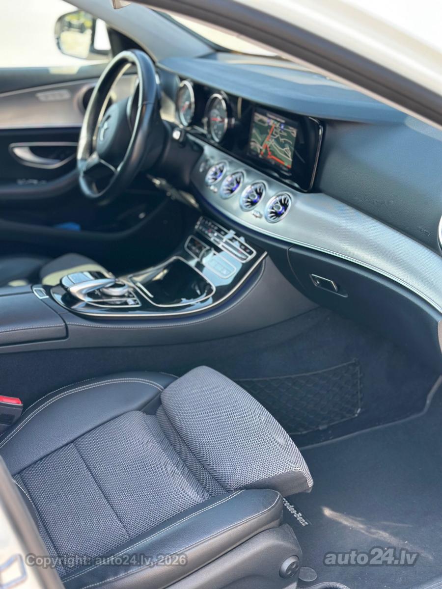 White Mercedes-Benz E-Class 2018 in Tallinn, with an engine capacity of 2.00 L and mileage of 214 thousand km for 21990 €, photo 10 on AUTOMOTO.COM.LV