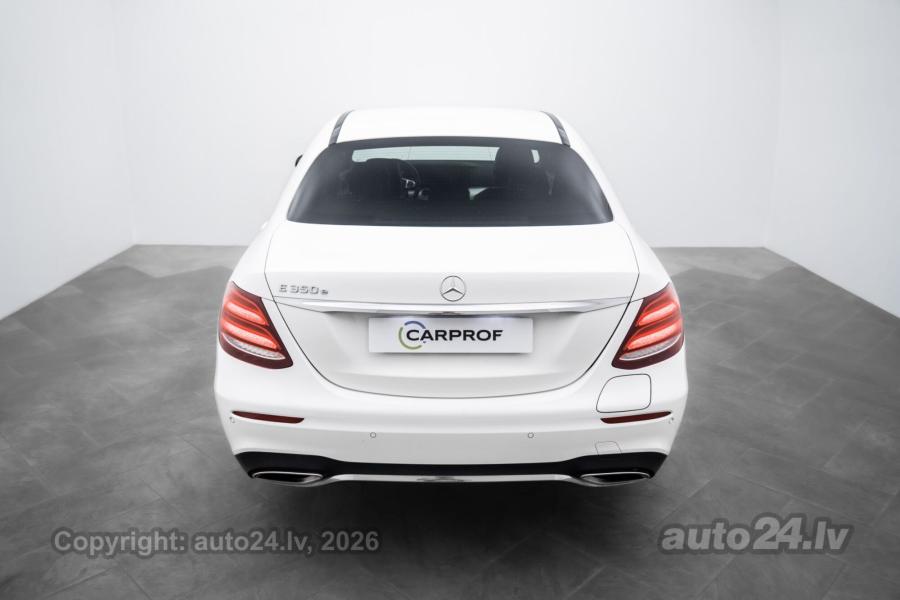 Balts Mercedes-Benz E-Class 2018 Tallina, ar dzinēja tilpumu 2.00 L un nobraukumu 112 tūkst. km par 19999 €, foto 7 vietnē AUTOMOTO.COM.LV