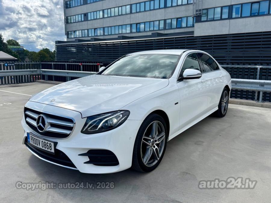 Balts Mercedes-Benz E-Class 2018 Tallina, ar dzinēja tilpumu 2.00 L un nobraukumu 175 tūkst. km par 18990 €, foto 3 vietnē AUTOMOTO.COM.LV