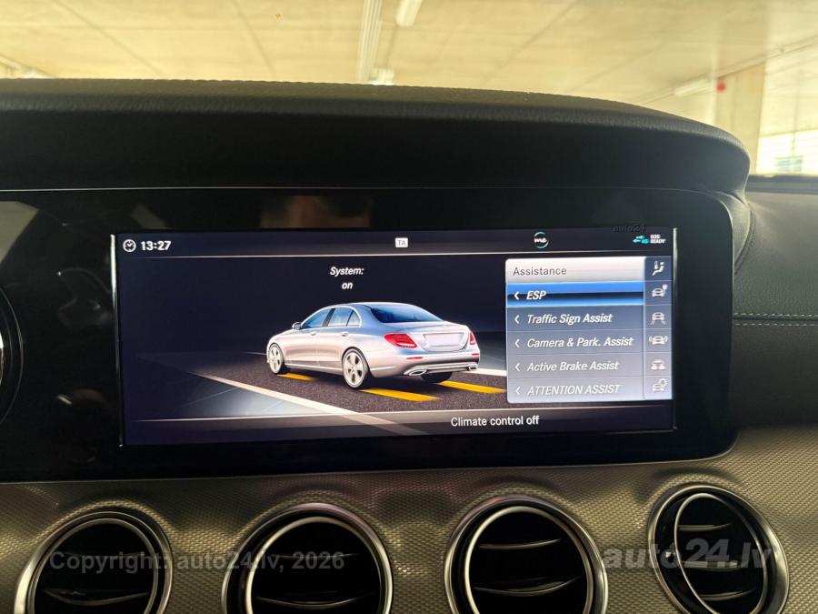 Balts Mercedes-Benz E-Class 2018 Tallina, ar dzinēja tilpumu 2.00 L un nobraukumu 175 tūkst. km par 18990 €, foto 18 vietnē AUTOMOTO.COM.LV