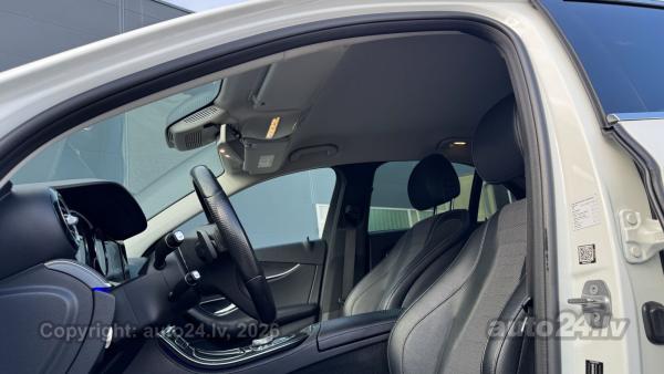 Balts Mercedes-Benz E-Class 2018 Tallina, ar dzinēja tilpumu 2.00 L un nobraukumu 156 tūkst. km par 23000 €, foto 11 vietnē AUTOMOTO.COM.LV