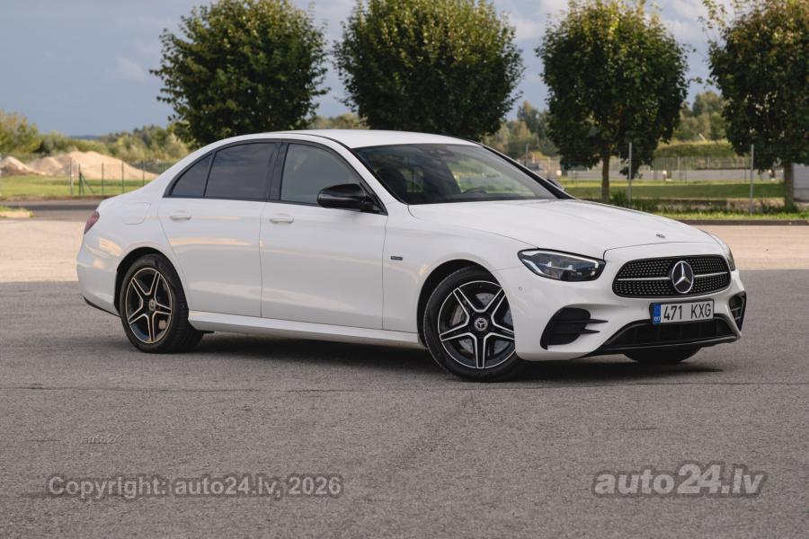 White Mercedes-Benz E-Class 2020 in Tartu, with an engine capacity of 2.00 L and mileage of 118 thousand km for 32500 €, photo 1 on AUTOMOTO.COM.LV