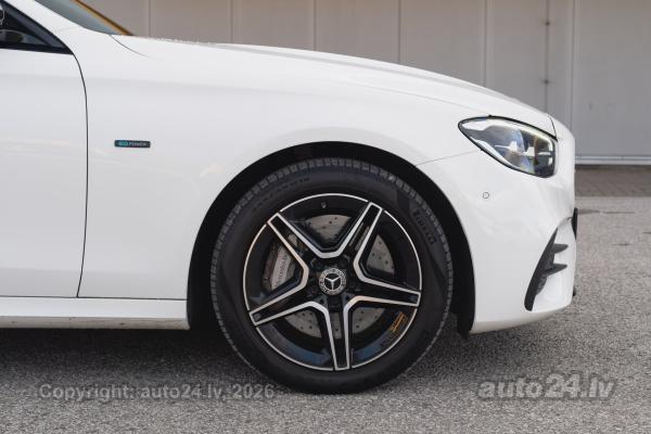 Balts Mercedes-Benz E-Class 2020 Tartu, ar dzinēja tilpumu 2.00 L un nobraukumu 118 tūkst. km par 32500 €, foto 7 vietnē AUTOMOTO.COM.LV