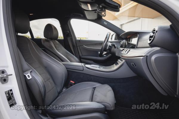 Balts Mercedes-Benz E-Class 2020 Tartu, ar dzinēja tilpumu 2.00 L un nobraukumu 118 tūkst. km par 32500 €, foto 8 vietnē AUTOMOTO.COM.LV