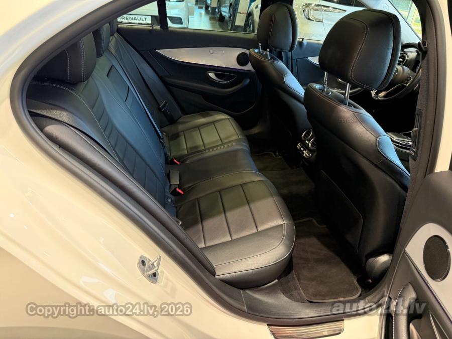 Balts Mercedes-Benz E-Class 2020 Pērnava, ar dzinēja tilpumu 2.90 L un nobraukumu 106 tūkst. km par 42900 €, foto 12 vietnē AUTOMOTO.COM.LV