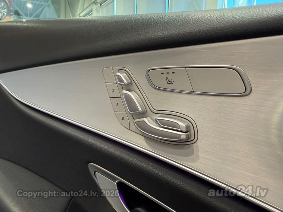 Balts Mercedes-Benz E-Class 2020 Pērnava, ar dzinēja tilpumu 2.90 L un nobraukumu 106 tūkst. km par 42900 €, foto 18 vietnē AUTOMOTO.COM.LV
