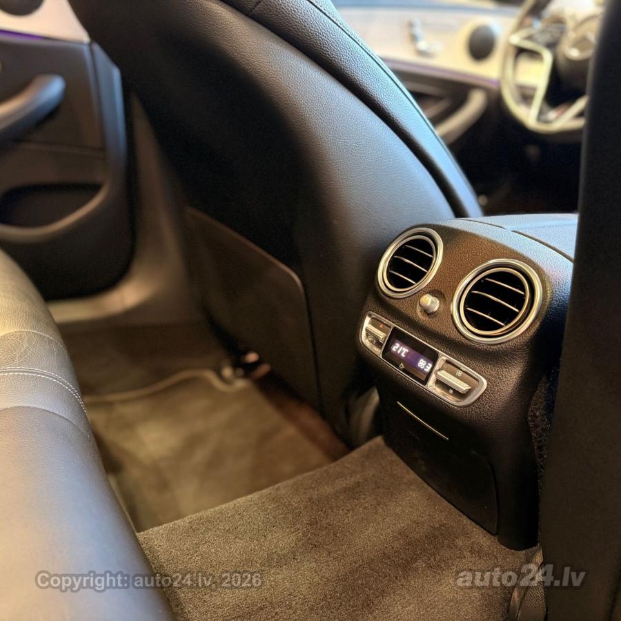 Balts Mercedes-Benz E-Class 2020 Pērnava, ar dzinēja tilpumu 2.90 L un nobraukumu 106 tūkst. km par 42900 €, foto 30 vietnē AUTOMOTO.COM.LV