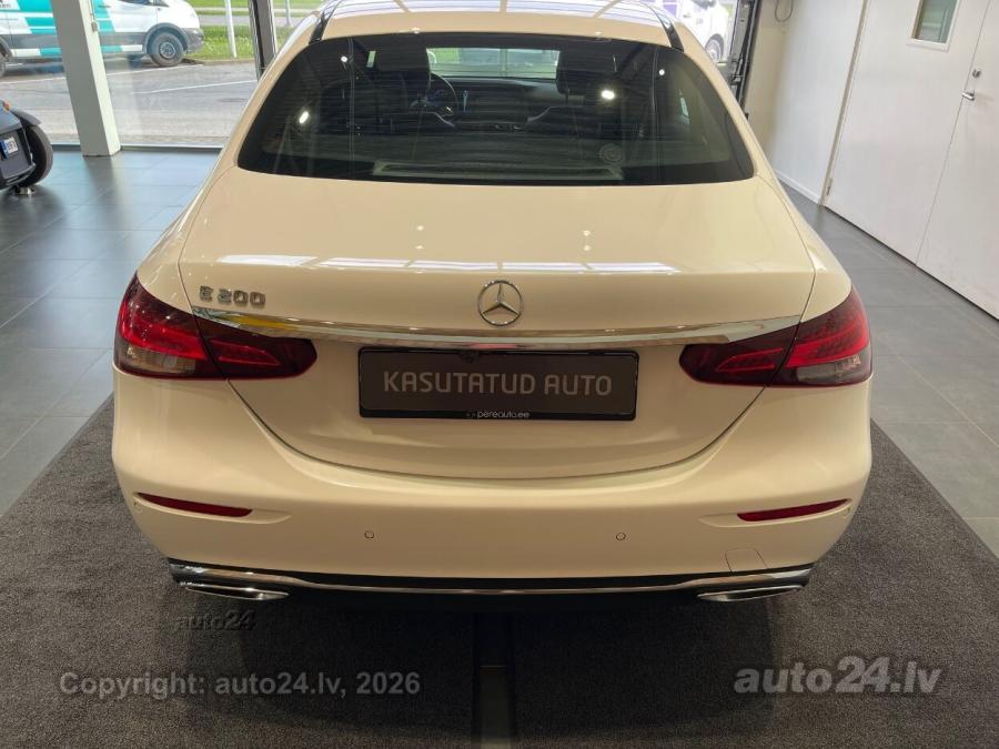 Balts Mercedes-Benz E-Class 2020 Pērnava, ar dzinēja tilpumu 2.00 L un nobraukumu 111 tūkst. km par 27500 €, foto 9 vietnē AUTOMOTO.COM.LV