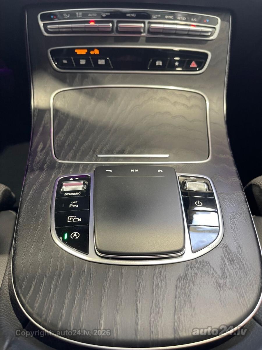 Balts Mercedes-Benz E-Class 2020 Pērnava, ar dzinēja tilpumu 2.00 L un nobraukumu 111 tūkst. km par 27500 €, foto 13 vietnē AUTOMOTO.COM.LV