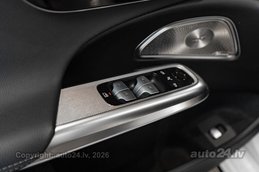 Balts Mercedes-Benz E-Class 2025 Rīga, ar dzinēja tilpumu 2.00 L un nobraukumu 33 tūkst. km par 51600 €, foto 17 vietnē AUTOMOTO.COM.LV